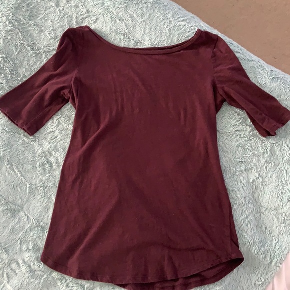 LOFT | Tops | Maroon Basic Tee | Poshmark